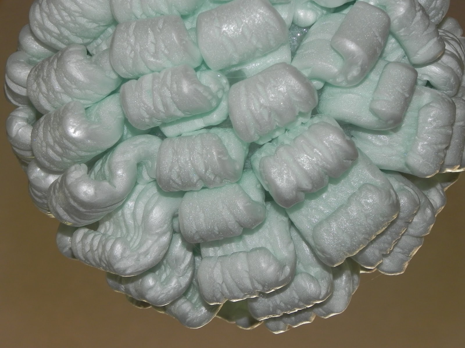 madaboutmint: What to do with your packaging peanuts?