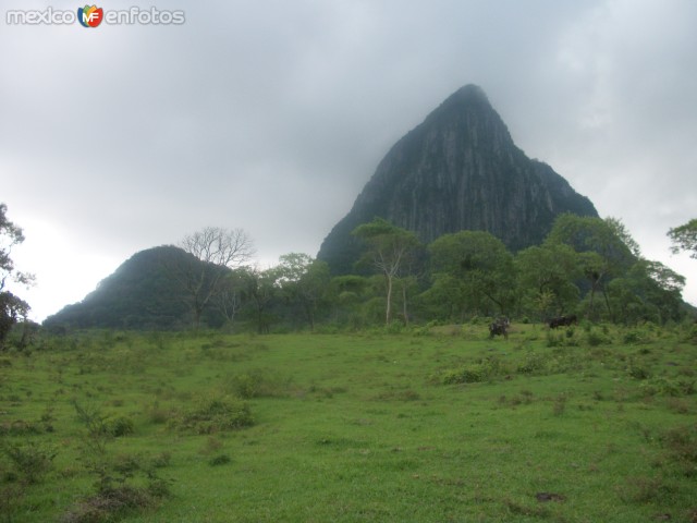 Cerro De Ixcacuatitla Chicontepec Veracruz