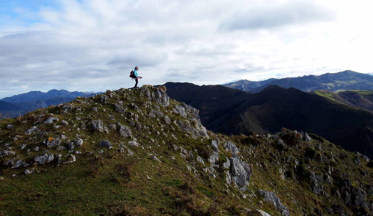 PICO PRIEDE O LOS FOYOS, (CIRCULAR DESDE SEVARES)