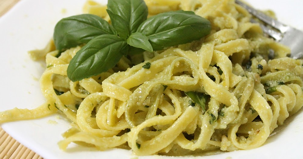 Fideos al pesto