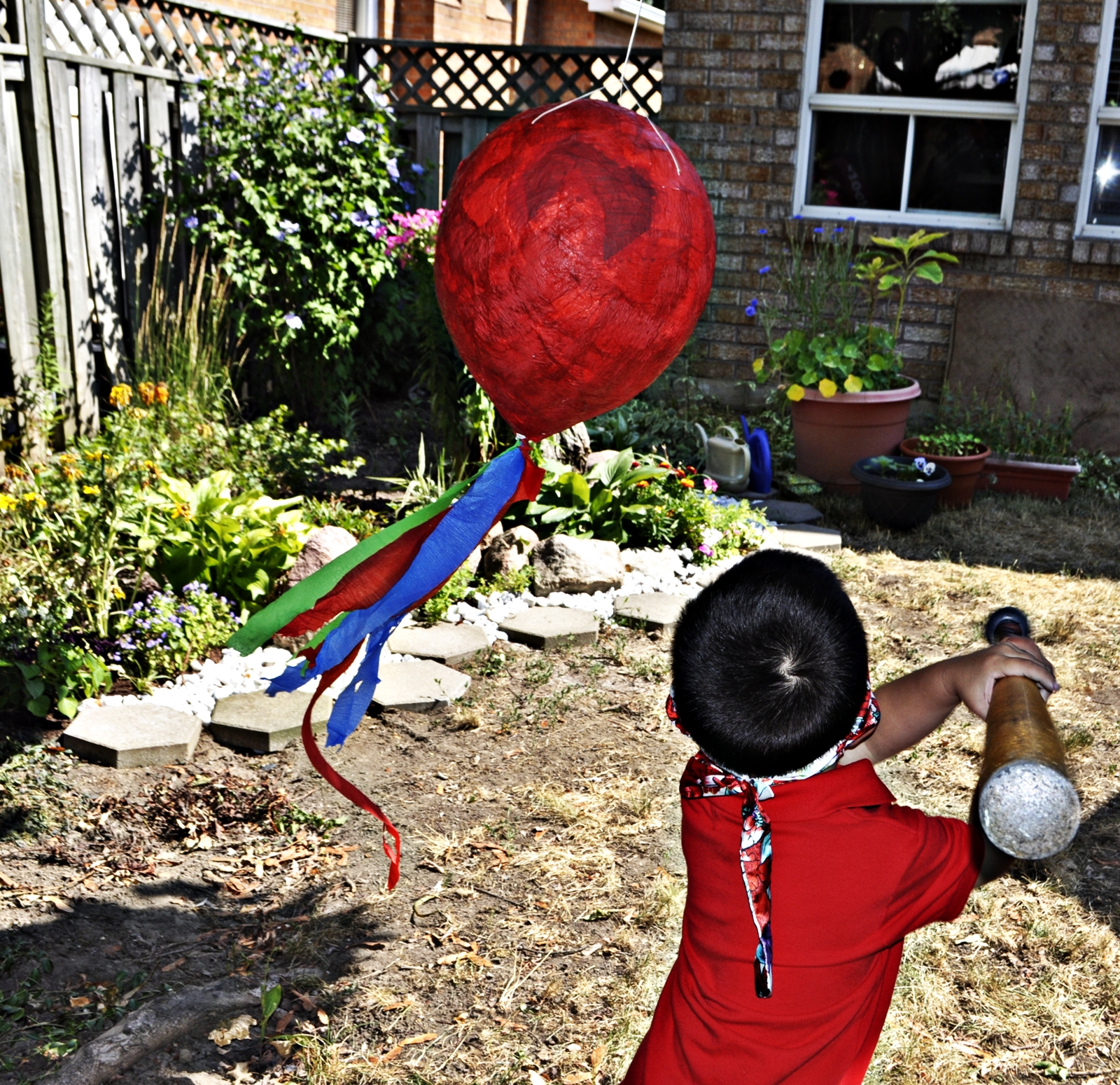 Human Cyborg Relations: DIY: Power Ranger Papier Mâché Pinata