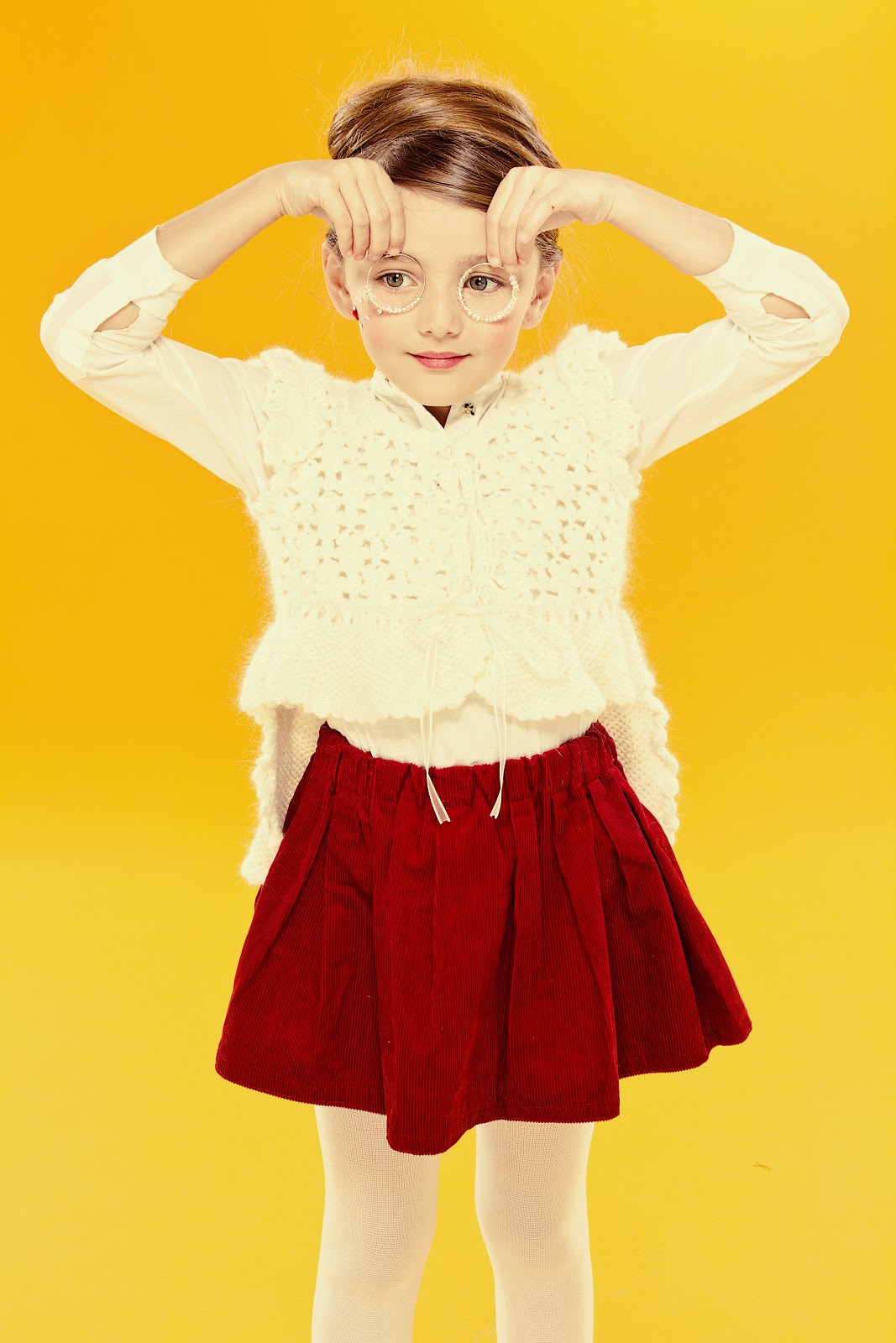 Marcela Villanueva. Estilismo de Moda Infantil: Prisma, para Maeve Magazine