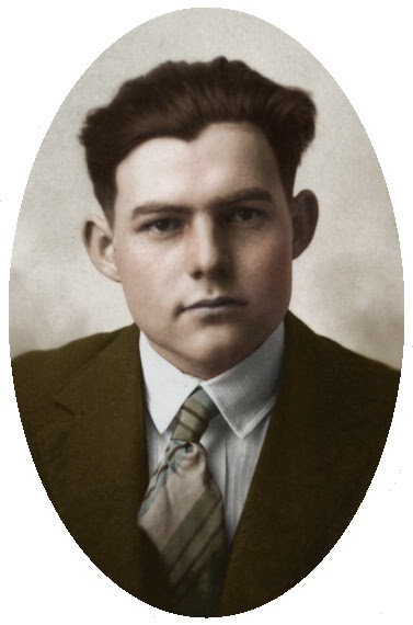 oz.Typewriter: Ernest Hemingway and the Erika Folding Portable Typewriter