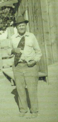 FLINTKNAPPING HALL OF FAME: THEODORE ORCUTT, HALL OF FAME FLINTKNAPPER # 2