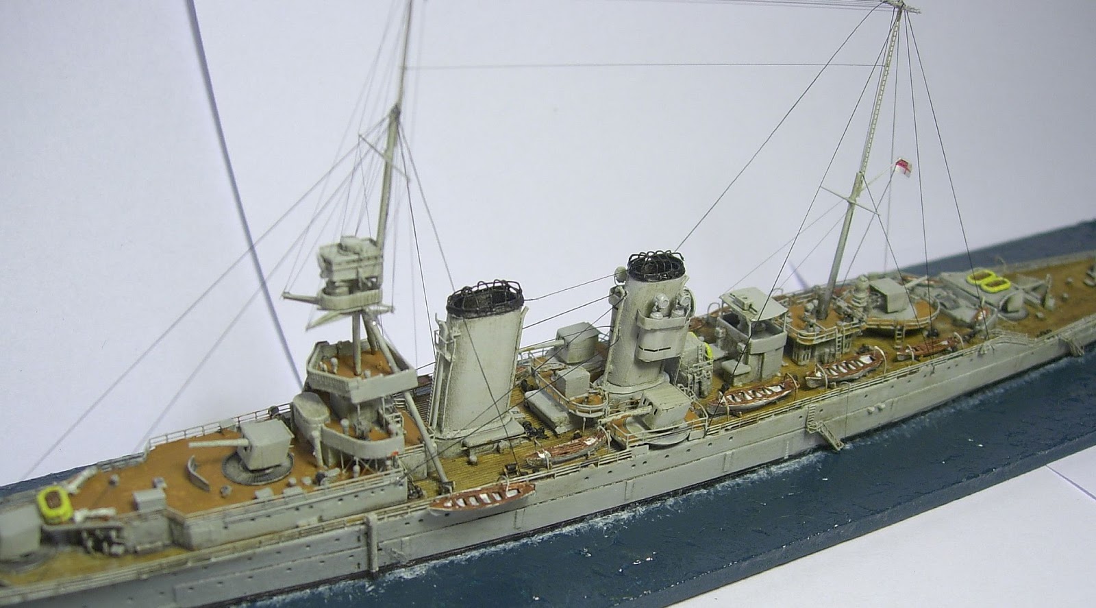 The Mad Hamster's Modelling: HMS Raleigh