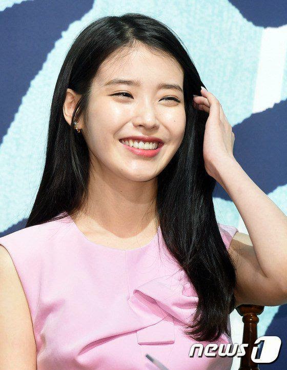 IU's adorable smile :: Daily K Pop News | Latest K-Pop News