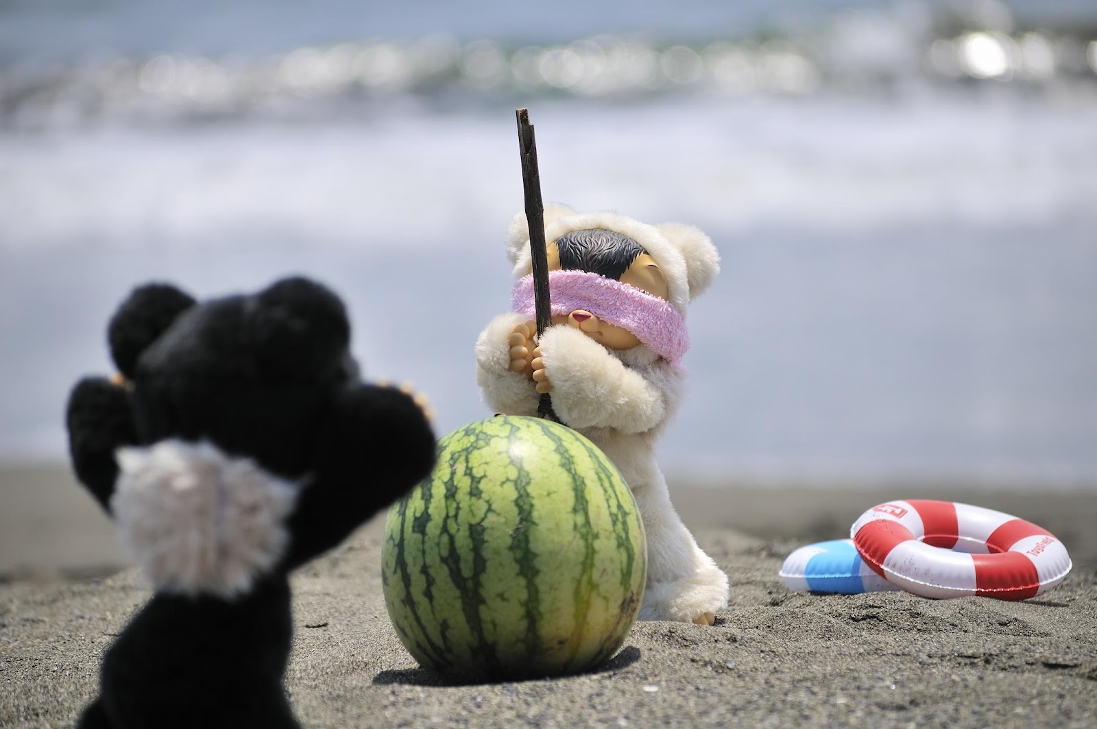 Private Import Japan Blog: Suika Wari (Watermelon Splitting Game)