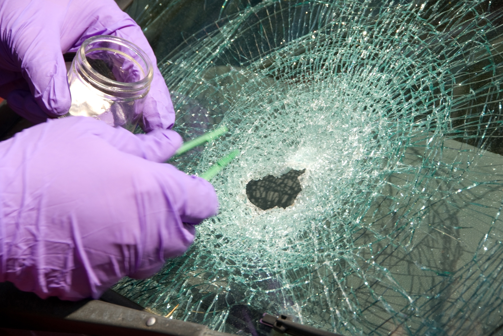 Kent Police: Focus on...Crime Scene Investigators - 'CSI Miami doesn't ...