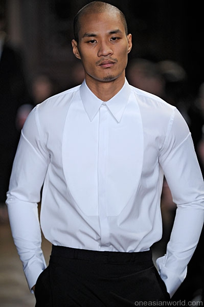 hot toddler: Paulo Roldan at Runway