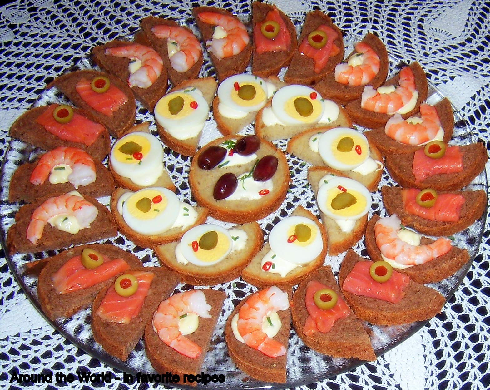 Around the World - in favorite recipes: 'Canned' Bread