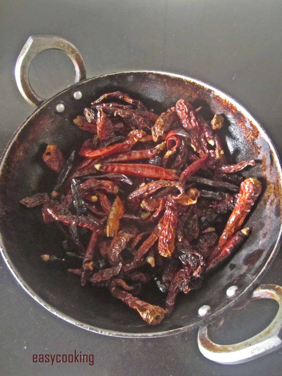 Easycooking: How to Roast Red Chillies | Kitchen Basics