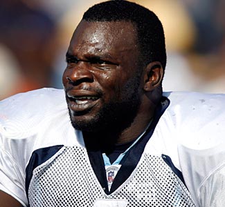 PICTURE BUGS: +Travis Henry 11 children with 10 women