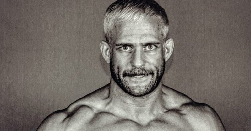 Beefcakes of Wrestling: The Two Faces of Royce Isaacs