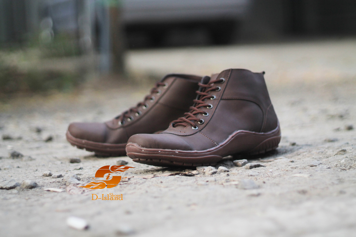 JUAL MODEL-MODEL SEPATU PRIA BERKUALITAS SEPATU BOOTS DAN SEPATU CASUAL ...