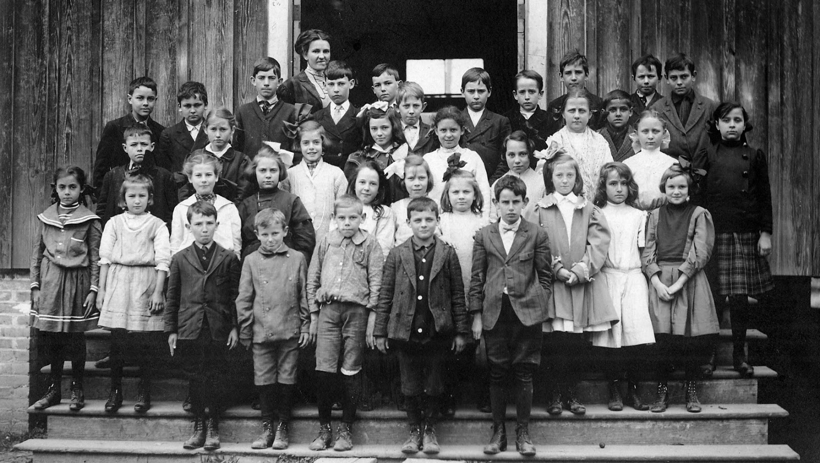 Tammany Family: School Children From 1910