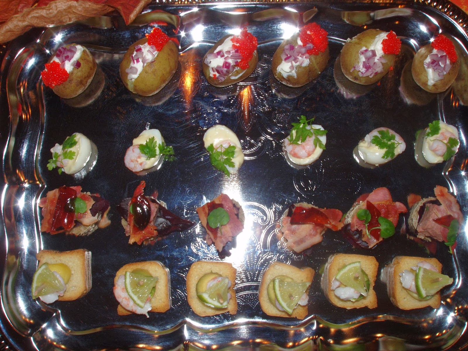 Serviceassistent: Canapeer