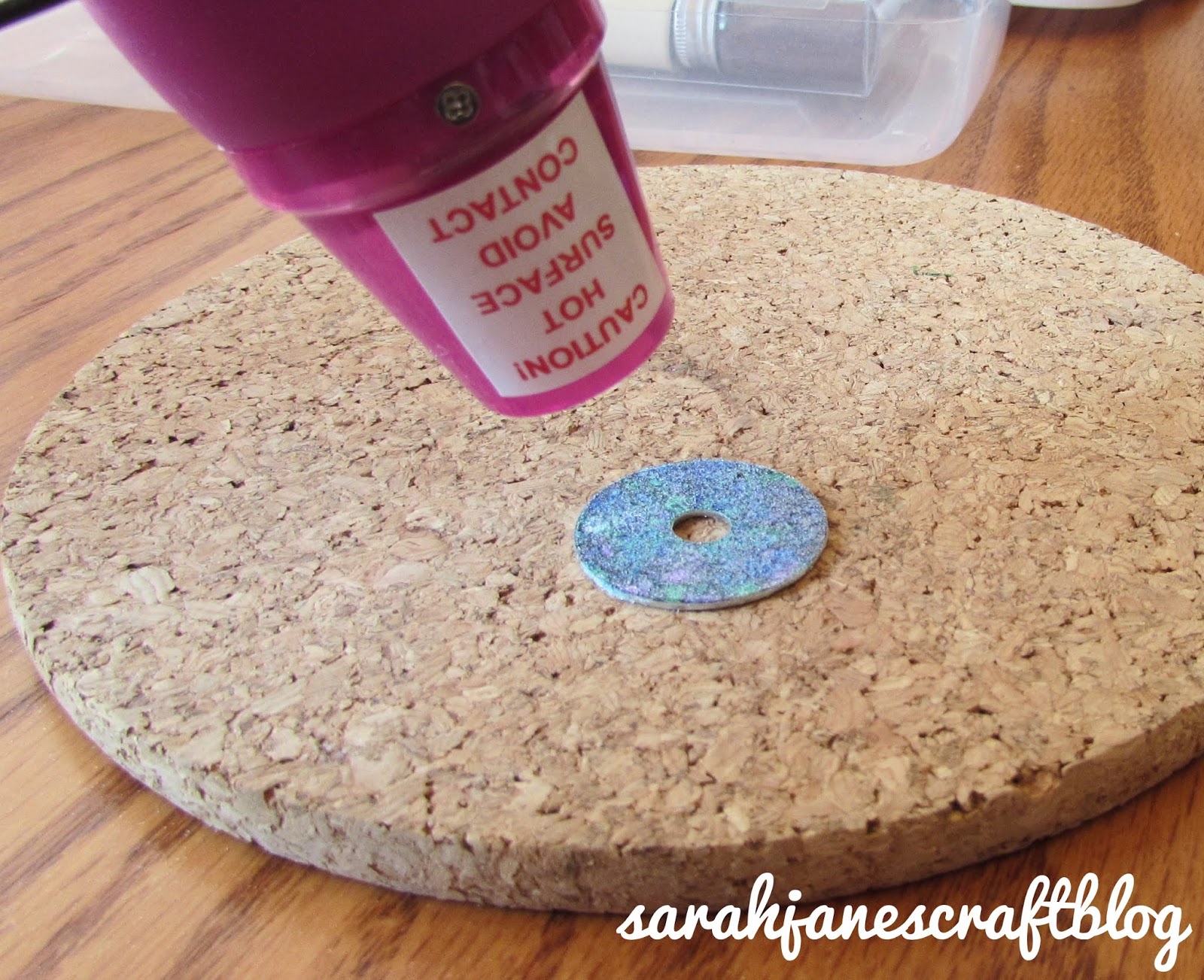 Alcohol Ink Washer Necklaces Sealed with Embossing Powder