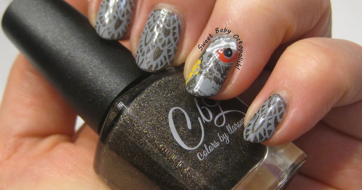 H is for Hawk - raptor nails with Llarowe Shroom With a View