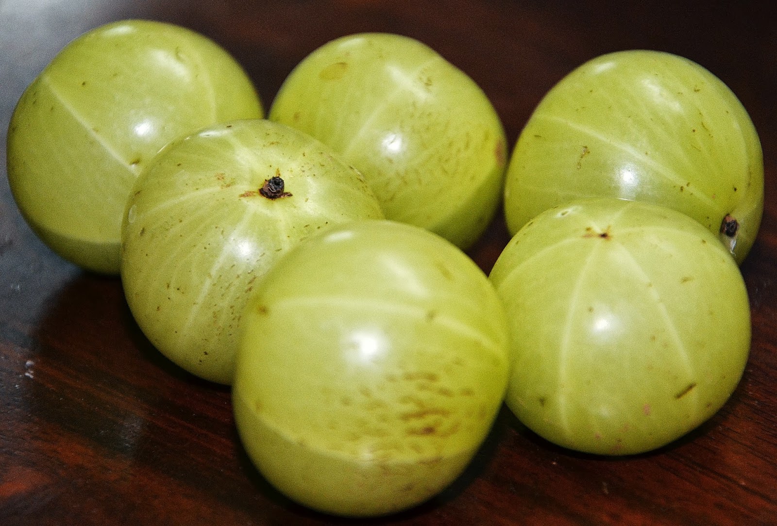 Cook's Diary: Gooseberry/ Amla Pickle or Nellikai Oorukai