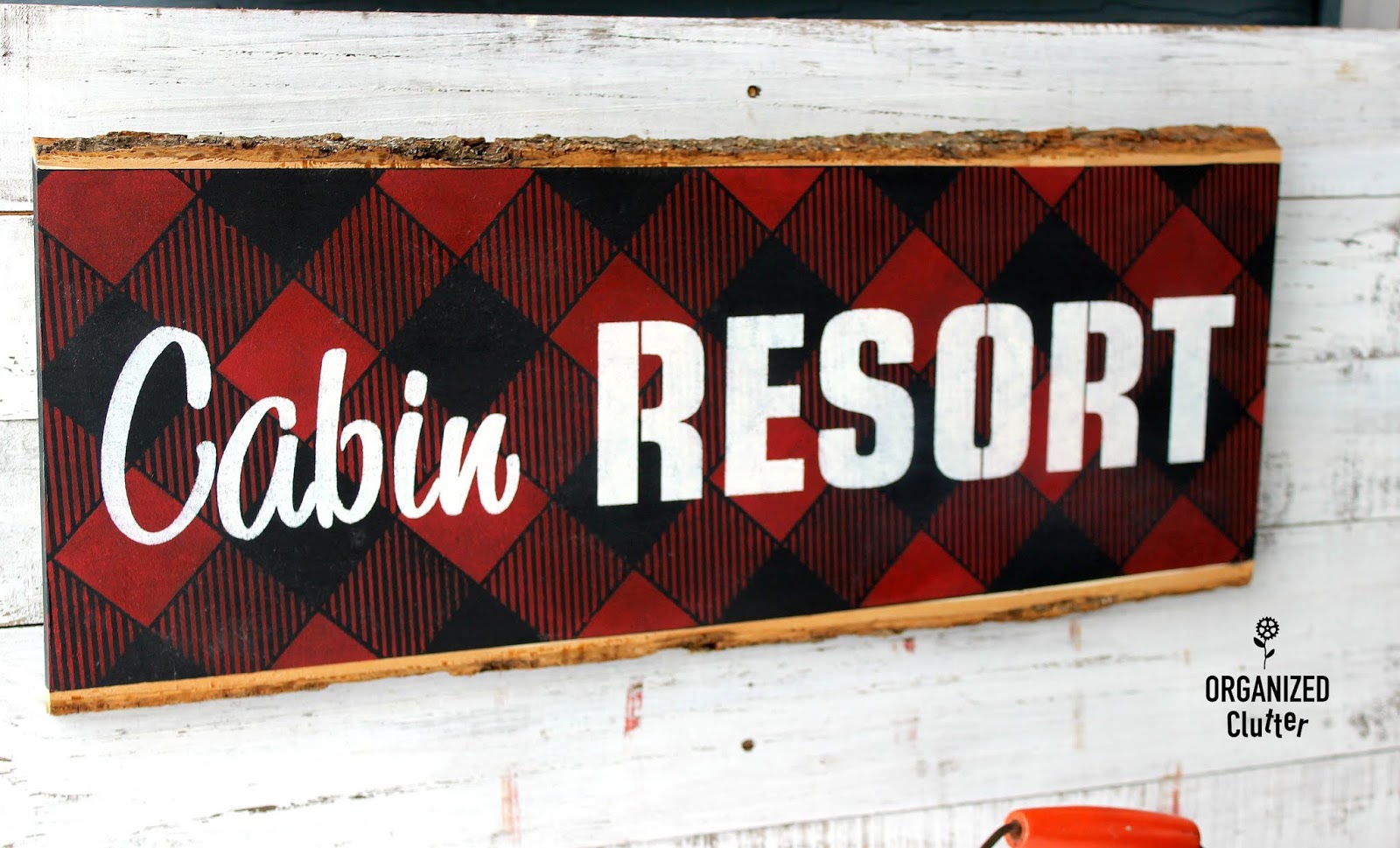 DIY Buffalo Checked Cabin Sign with Live Edge - Organized Clutter