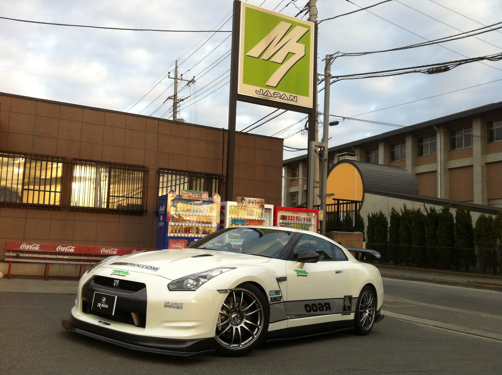 M7 JAPAN BLOGへよこそ(^_-)-☆: M7 TUNED CAR : 日産GT-R R35 R600
