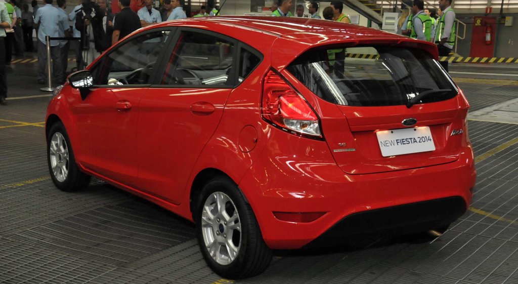 RACIONAUTO: FORD NEW FIESTA NACIONAL COMEÇA A SER FABRICADO