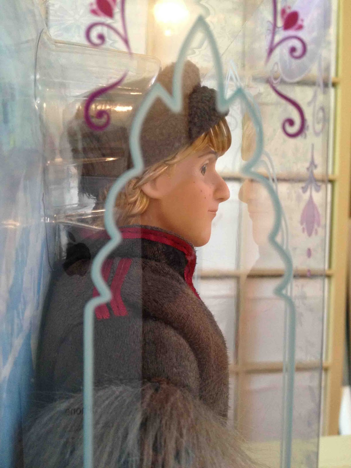 Casey Robin's Dollyanna: Disney Store Doll Review: Kristoff from "Frozen"