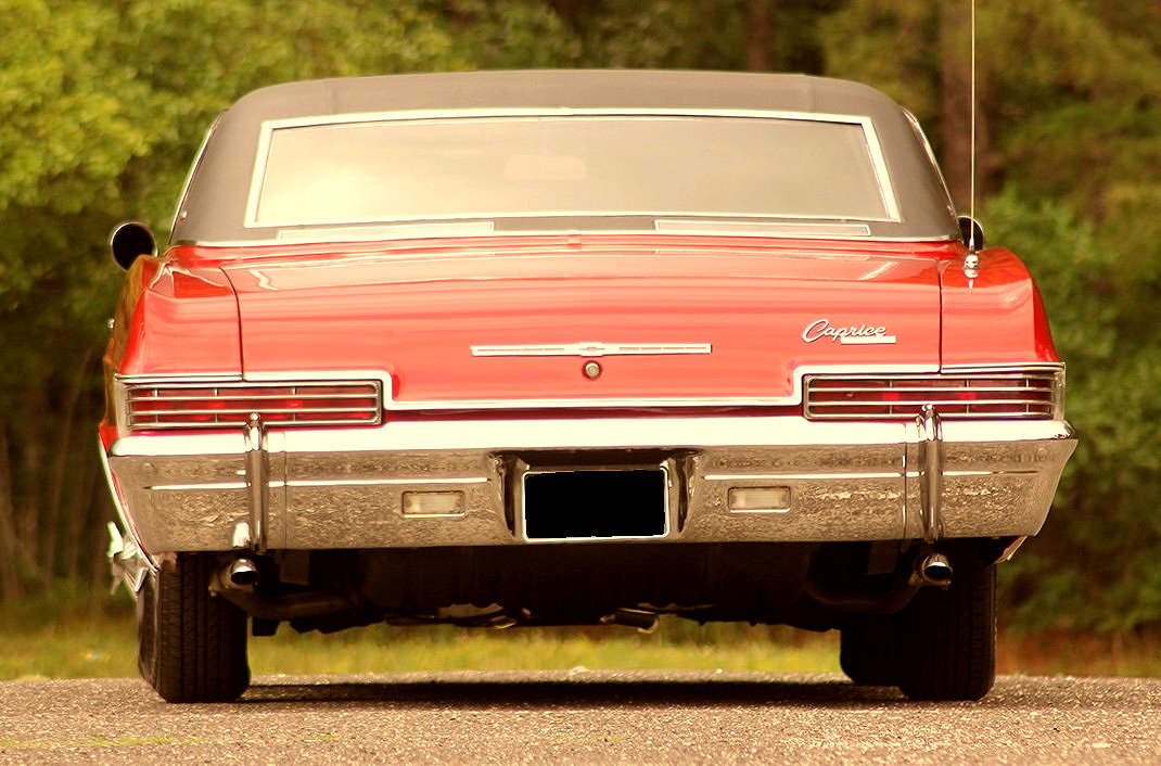 MUSCLE CAR COLLECTION : 1966 Chevrolet Caprice Coupe Review