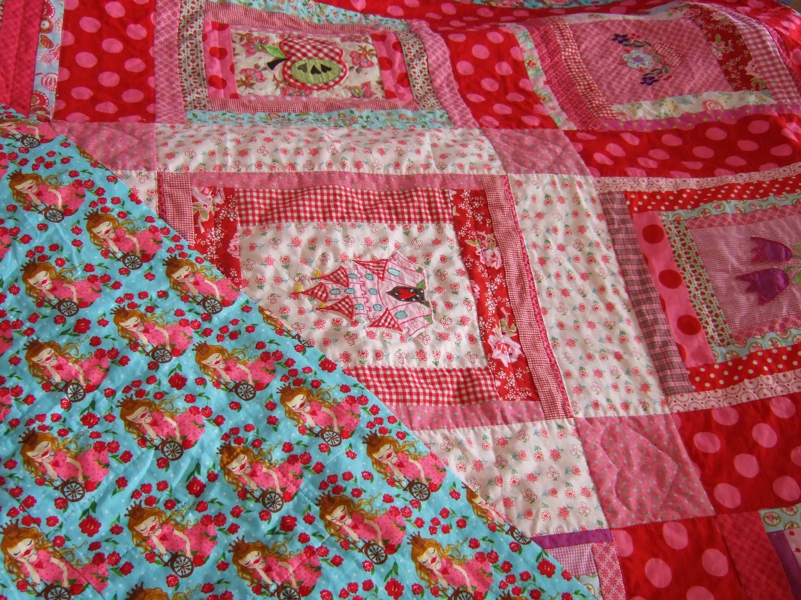 Mimi - Made with Love: Tagesdecke, Quilt, Patchworkdecke, wie auch immer