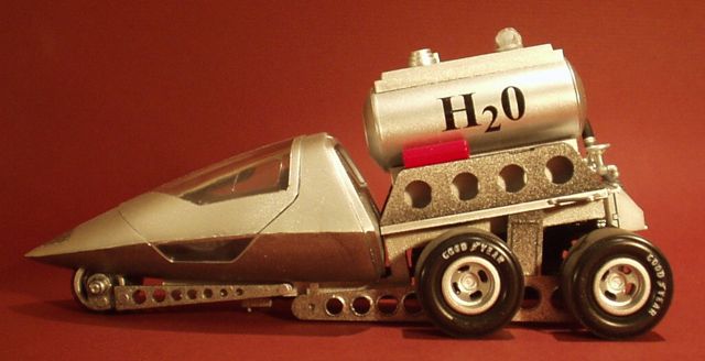 30Squares: AMT Amtronic, Google, Noir, Adjusting and me