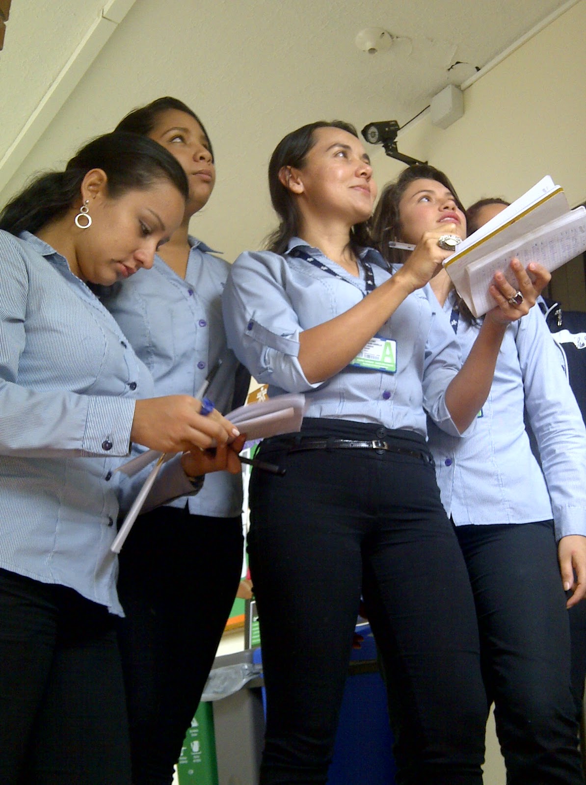 OFERTA TITULADA: APRENDICES DESARROLLAN HABILIDADES