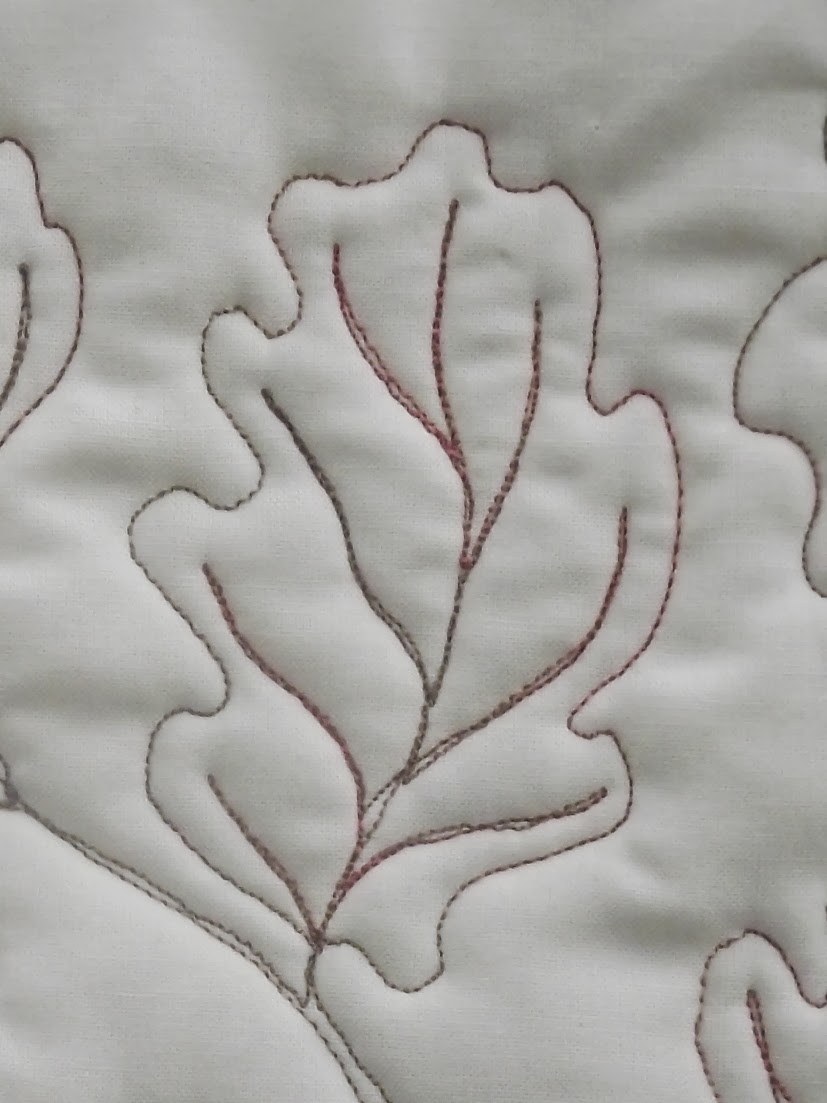 Lizzie Lenard Vintage Sewing: Free Motion Oak Leaves and Acorns
