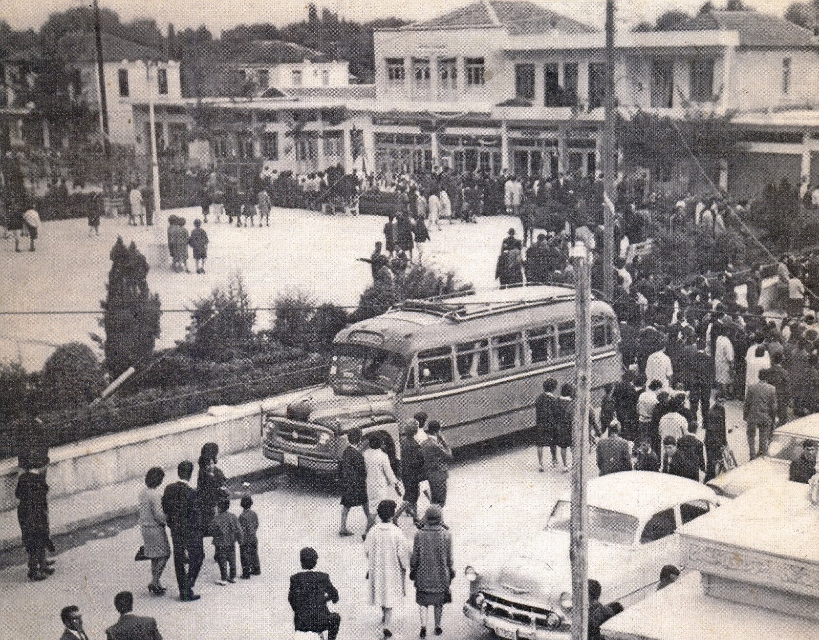 ΚΑΛΑΜΠΑΚΙ: ΕΙΚΟΝΕΣ ΑΠΟ ΤΟ ΠΑΡΕΛΘΟΝ ΤΟΥ ΚΑΛΑΜΠΑΚΙΟΥ