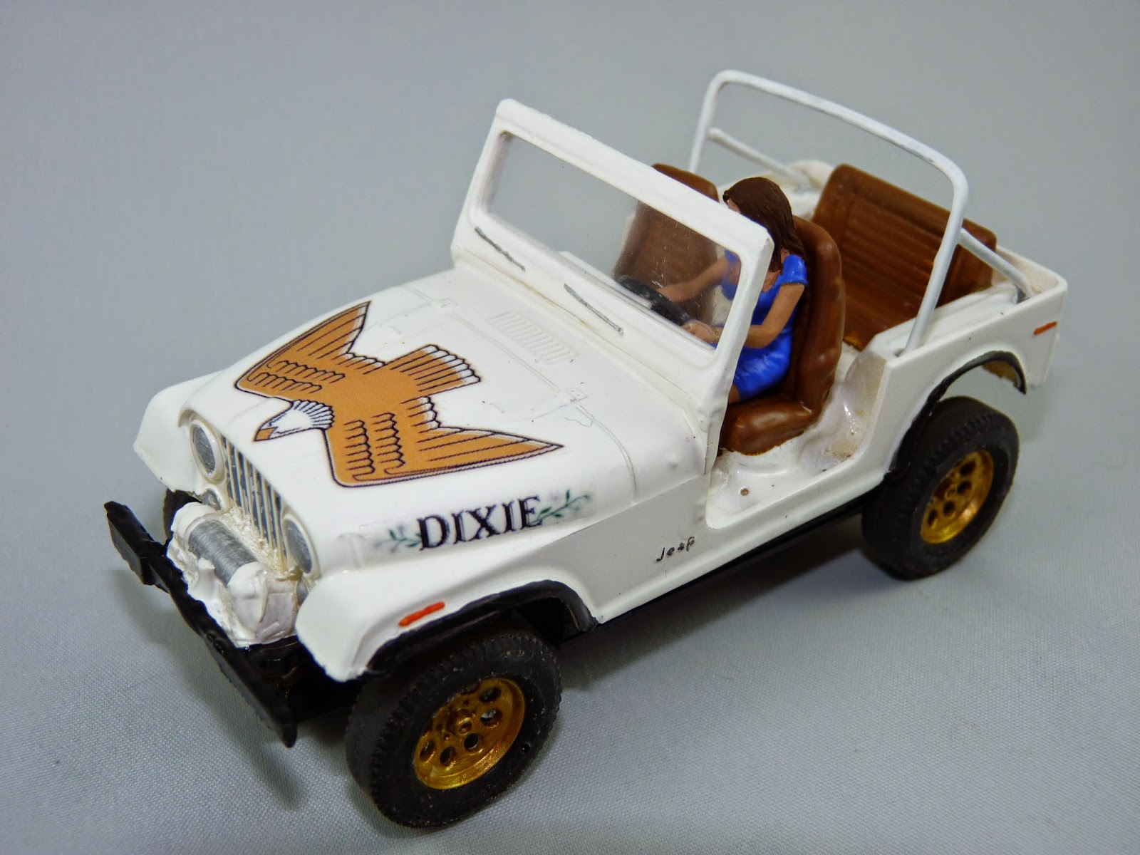 My Scalextric: Daisy Duke's Jeep 'Dixie'