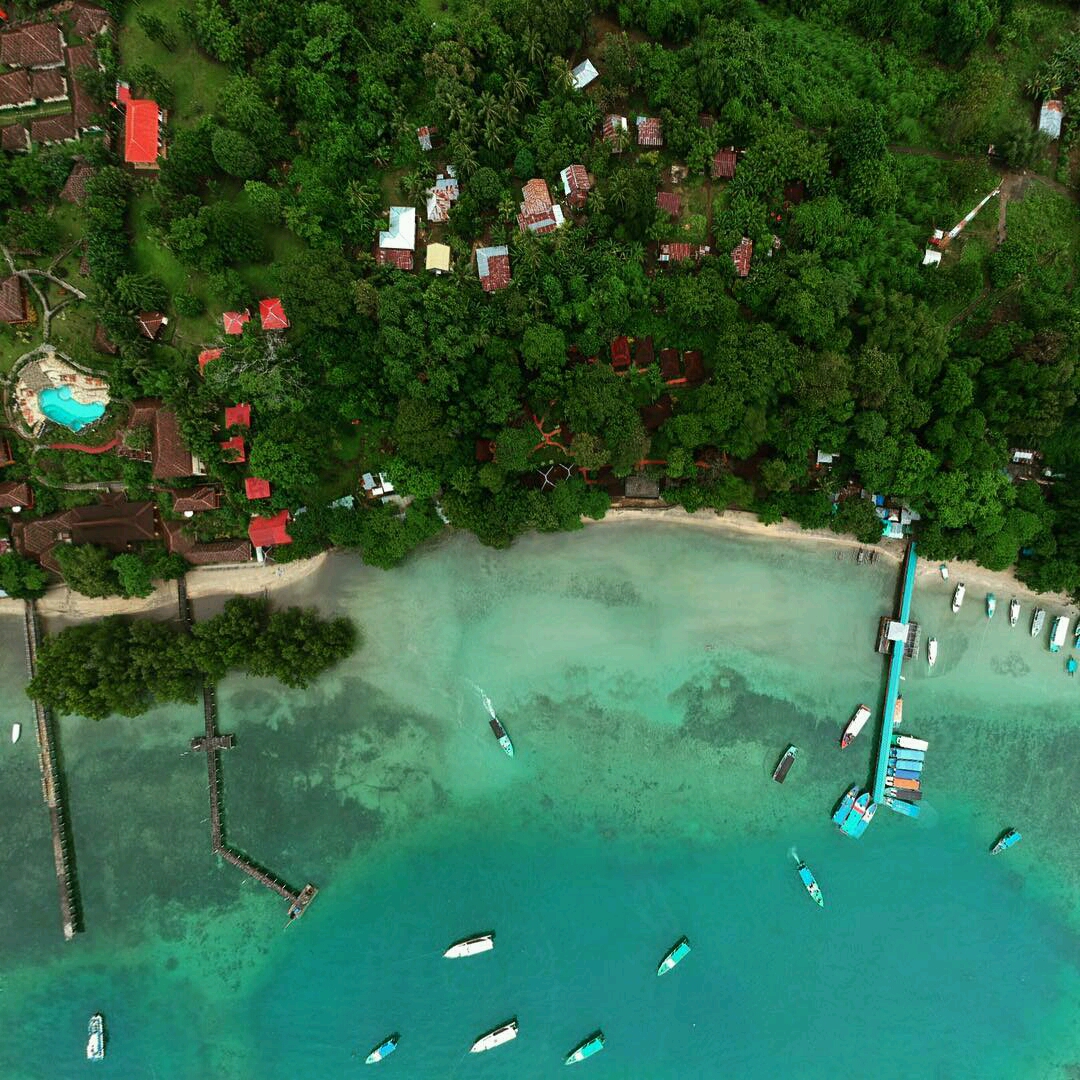 Taman Laut Bunaken - keindahan bawah laut indonesia - DROIDBREAK