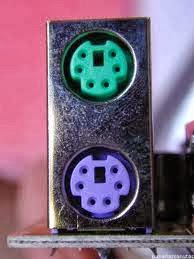 PUERTOS: CONECTOR DE TECLADO Y MOUSE