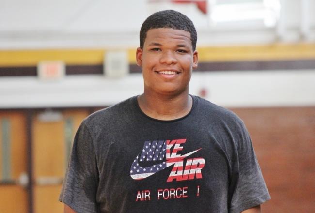 Kennedy Meeks Profile And Latest Pictures 2013 | All Basketball Players ...