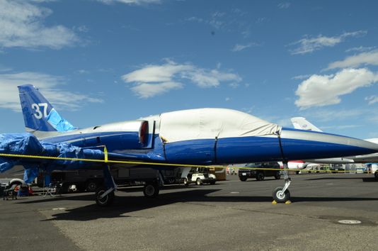 Kathryn's Report: Midair Collision: Aero Vodochody L-39C Albatros ...