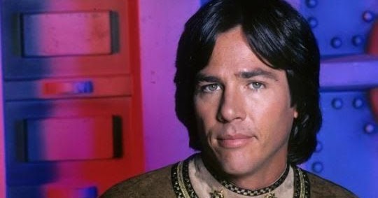 Actor Richard Hatch dies at 71