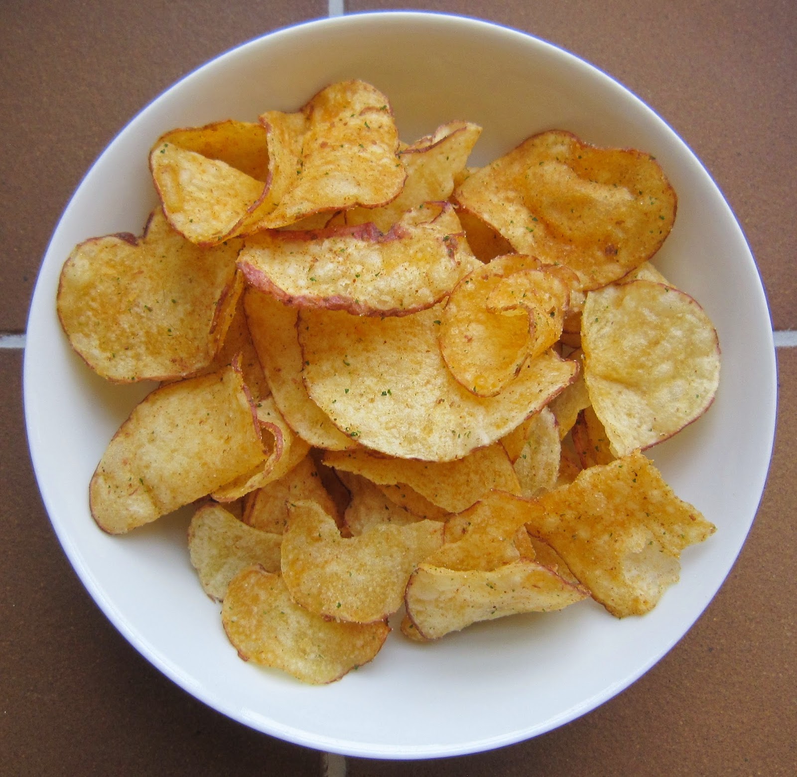 Cheeseburger Crisps & Other Stories: Tyrrell's Sweet Chilli & Red Pepper