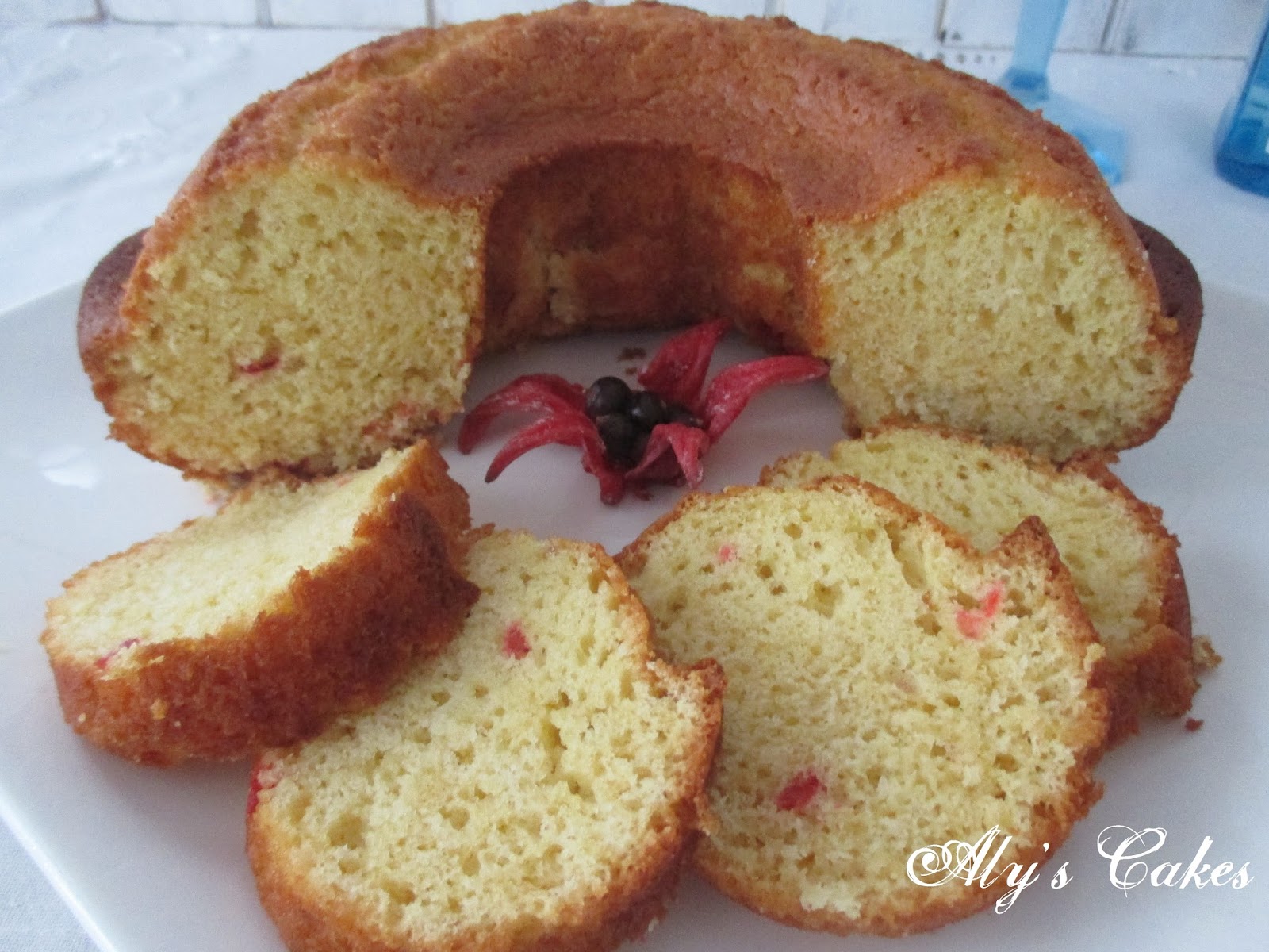Aly's Cakes: BIZCOCHO BOMBAY SAPPHIRÉ - BIZCOCHO DE GINEBRA