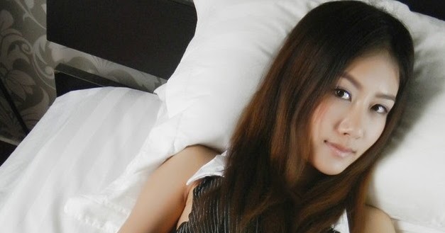 HmoneGyi: ေဆာ္ေလးကအလန္းစားေလး(ျမန္မာေခ်ာင္းရိုက္အသစ္)