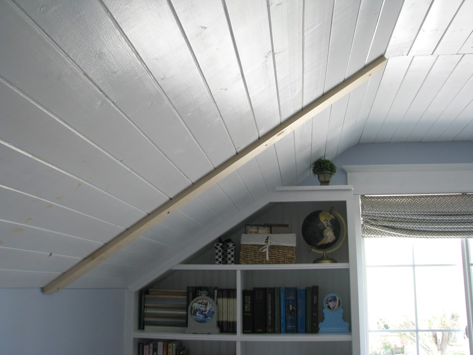 My So-Called DIY Blog: DIY Faux Beams and Planking on Bonus Room Ceiling