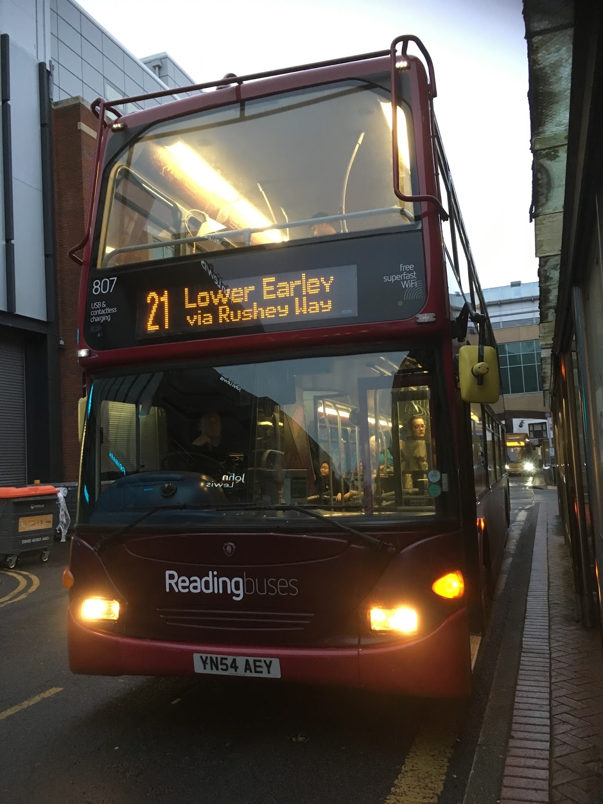 London Buses On The Go: Introducing: Reading Buses