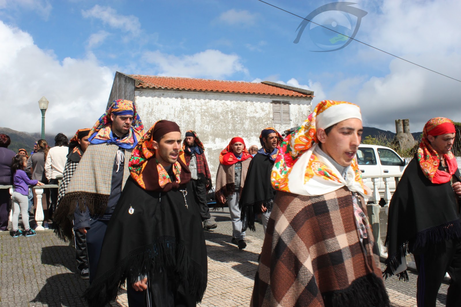 ROMEIROS DA POVOAÇÃO ANTES DA SUA ENTRADA - LOMBA DO POMAR ~ Um Olhar ...