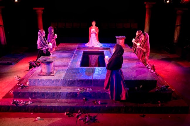 unit 79: set design for performance Yerma : Notes