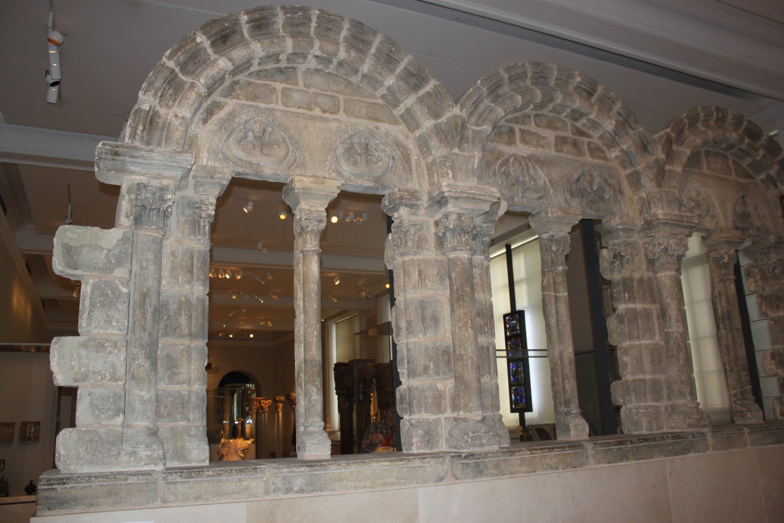 landscapeispirverdi-vafa: Romanesque style