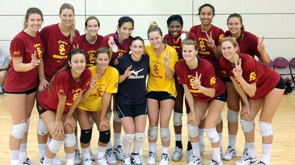 Volleyball:วอลเลย์บอลที่รัก: Nicole Davis:American volleyball player ...