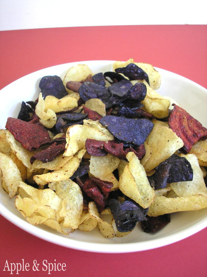 Apple & Spice: Red, White & Blue Crisps!