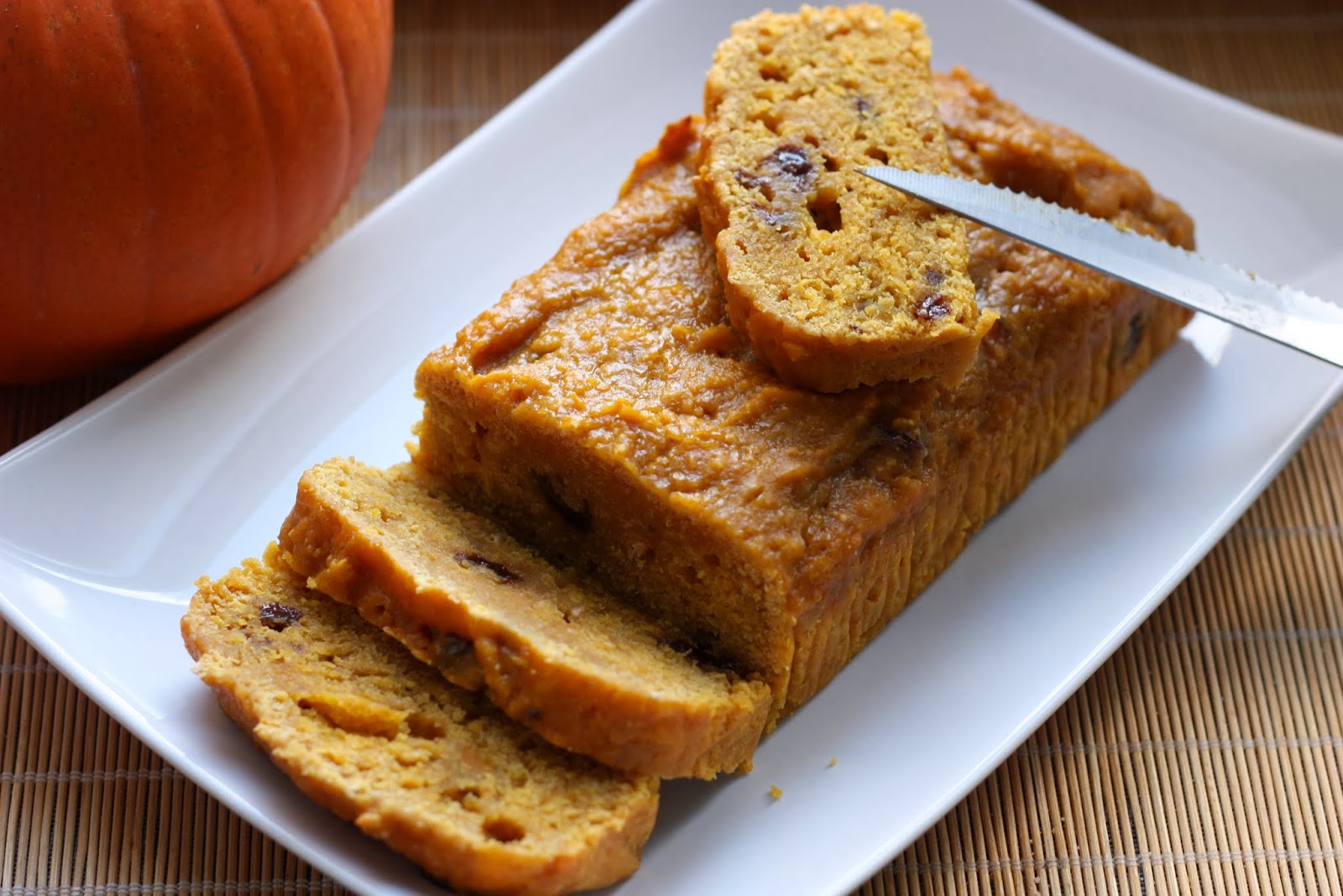 Les petits plats de Rose: Cake citrouille, orange et raisins secs [vegan]